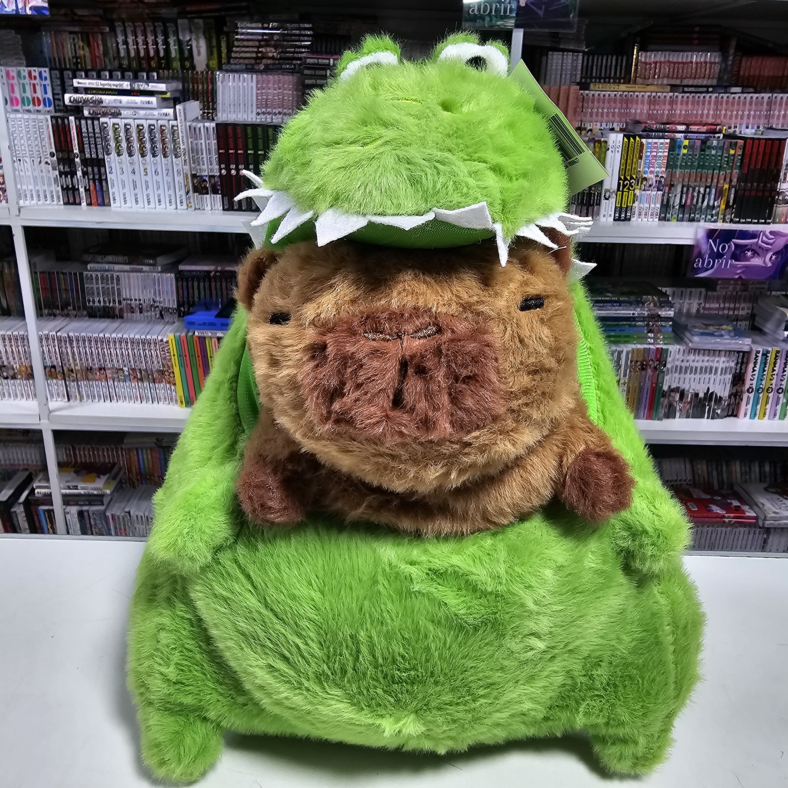 Peluche Capybara Dino